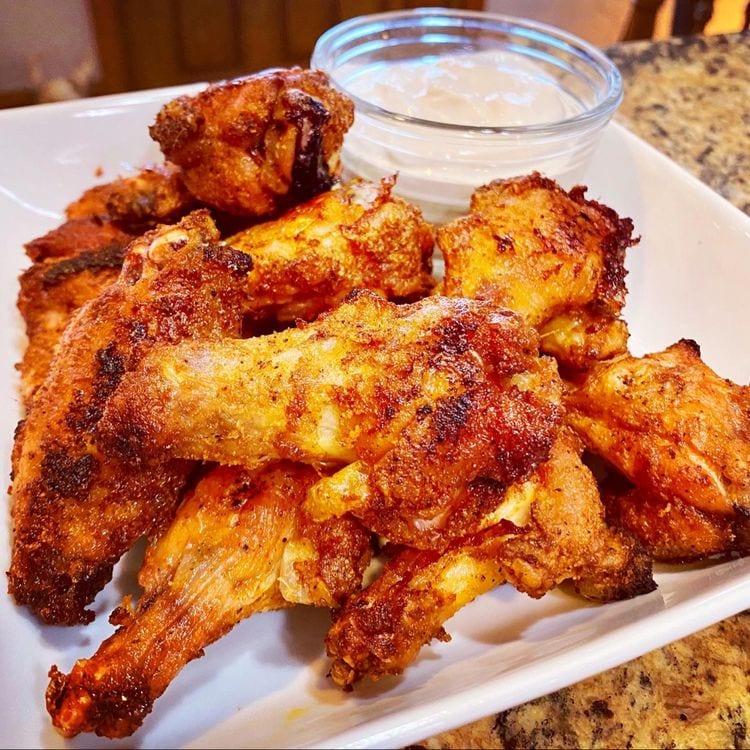 BAKED CHICKEN WINGS – EXTRA CRISPY, LIKE DEEP-FRIED - Crockpot Girl